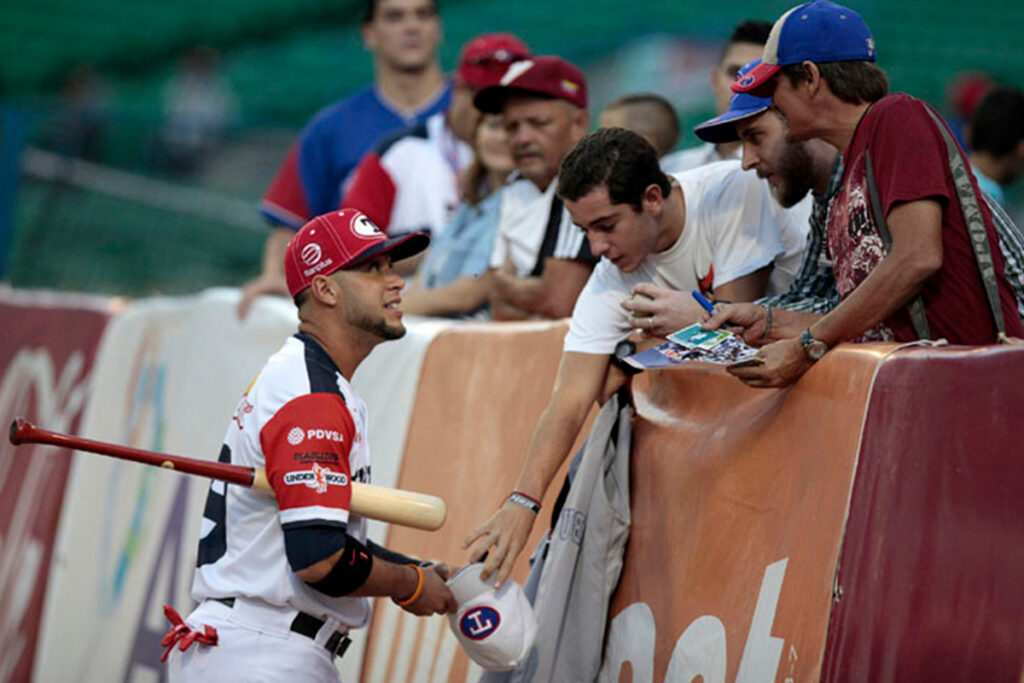 Gregor Blanco: "Tengo la espinita de ser campeón con Tiburones ...